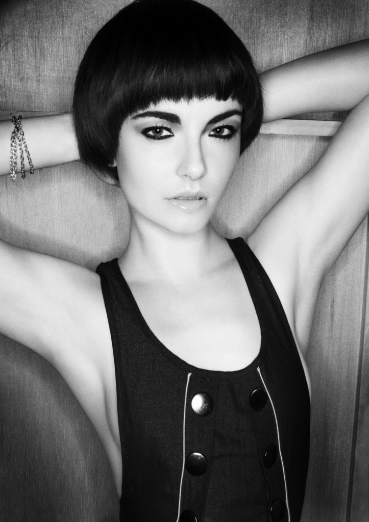 30 Trendy Short Dark Hairstyles