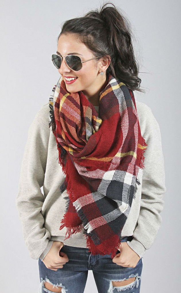 34 Plaid Scarves That Will Season Your Fall Outfits