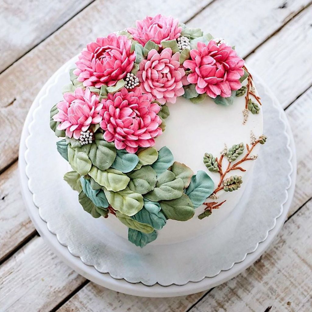 Artist From Jakarta Creates Stunning Treats in Her Cute Bakery