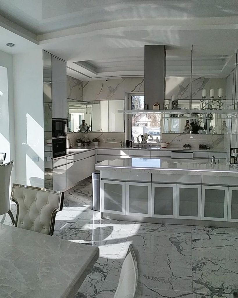 28 Pure and Clean White Kitchen Design Ideas