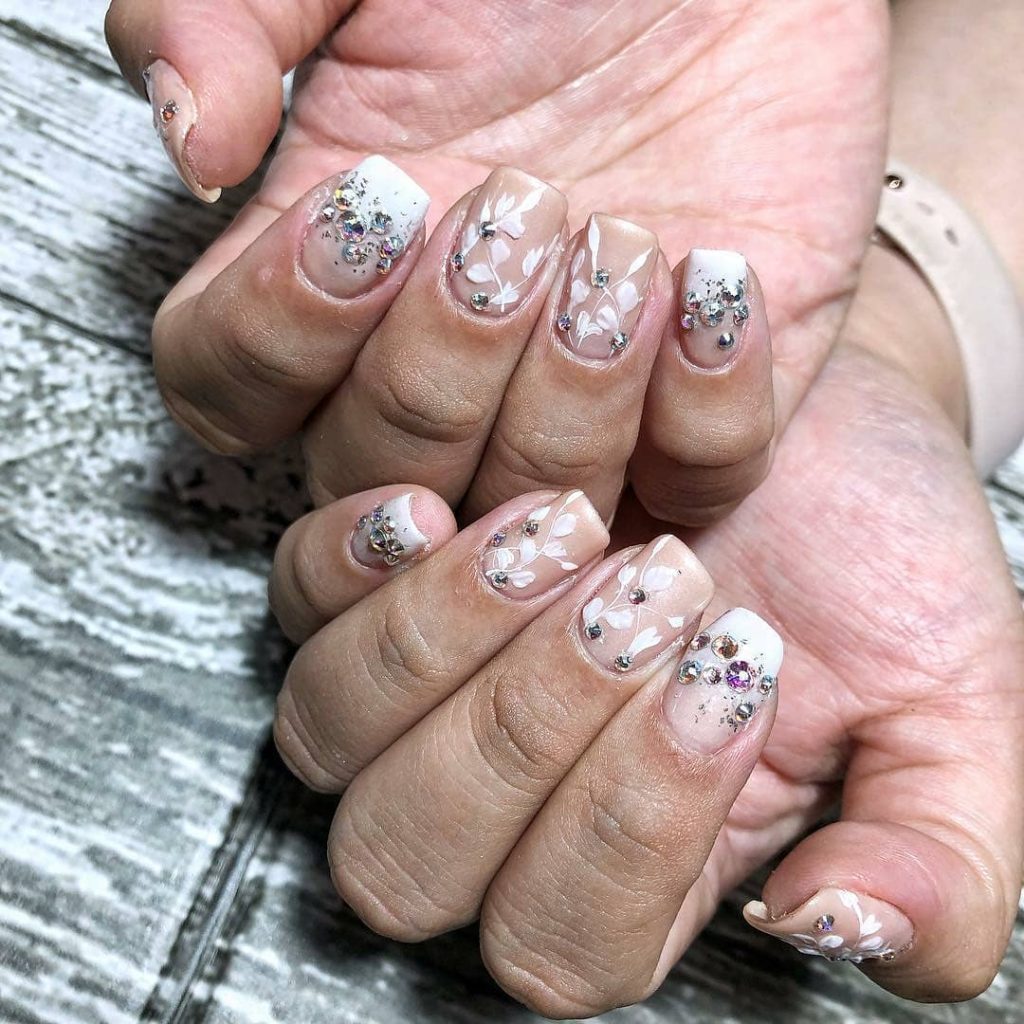 25 Unique Bridal Nail Art Ideas