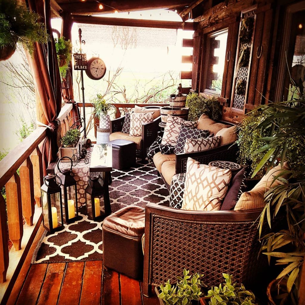 24 Fabulous Front Porch Design Ideas