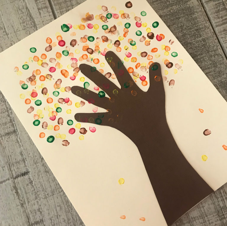 22 Joyful Fall Crafts Your Kids Will Love