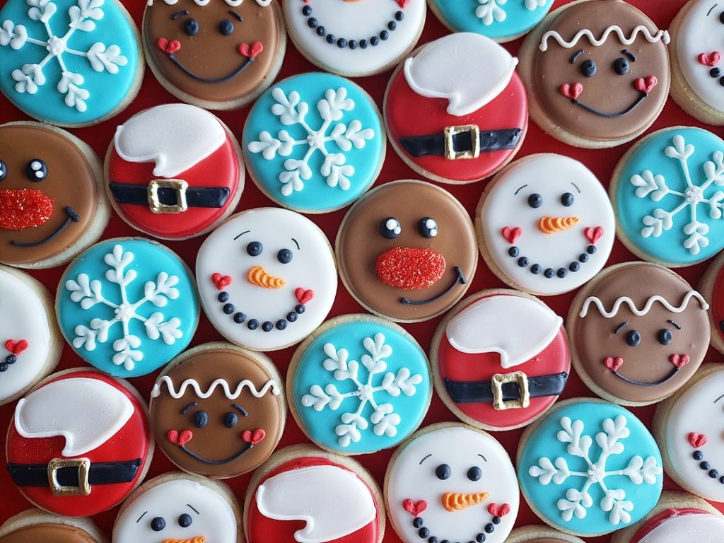 25 Brilliantly Decorated Christmas Cookies